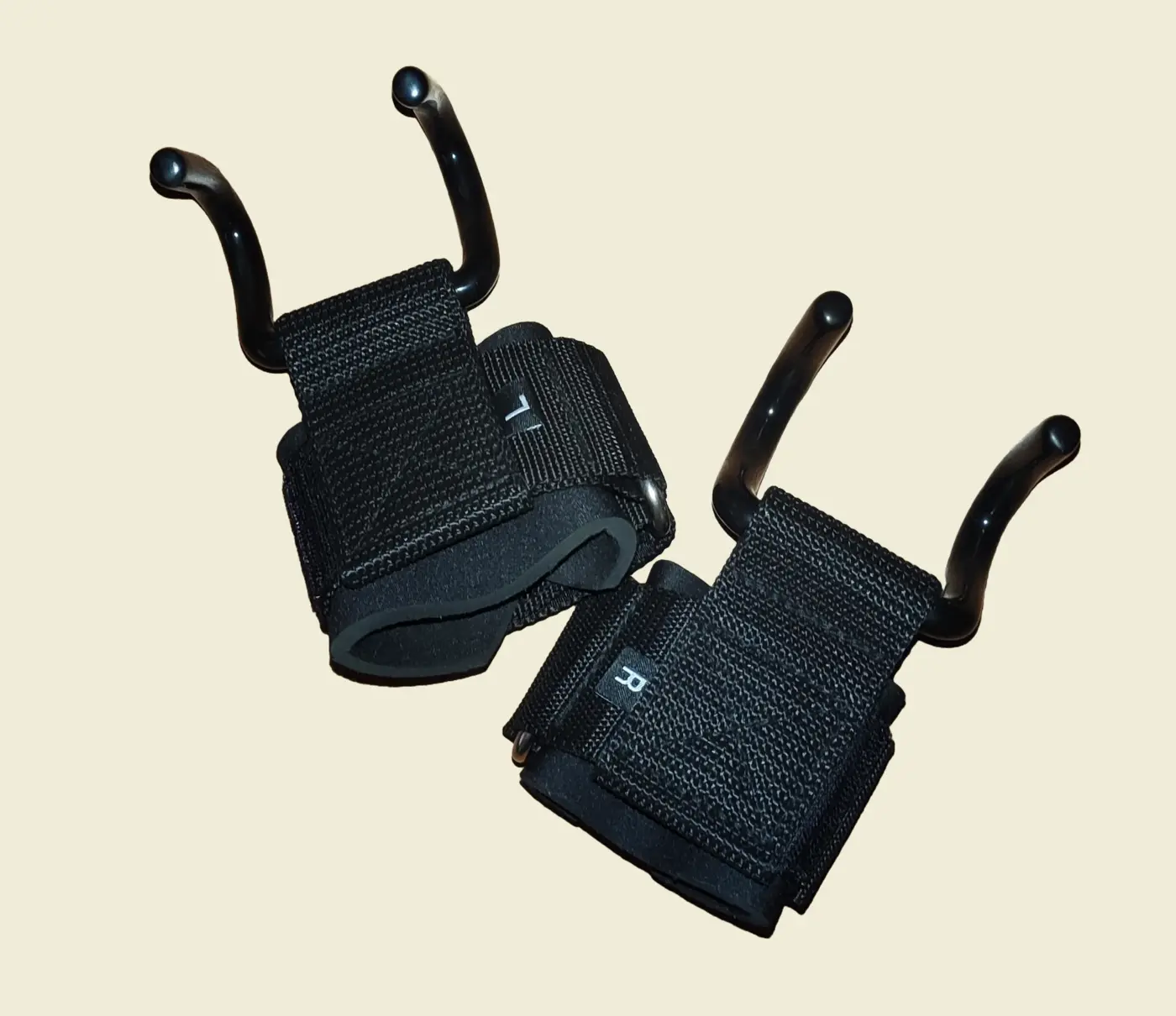 Why You Should Use Lifting Hooks on Back Day | Fit Savanna